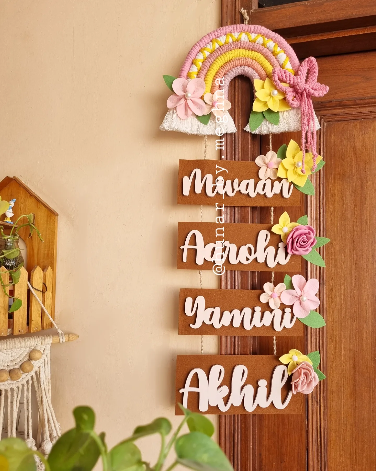 Floral Family Name Board Hanging – Hunar By Meghna